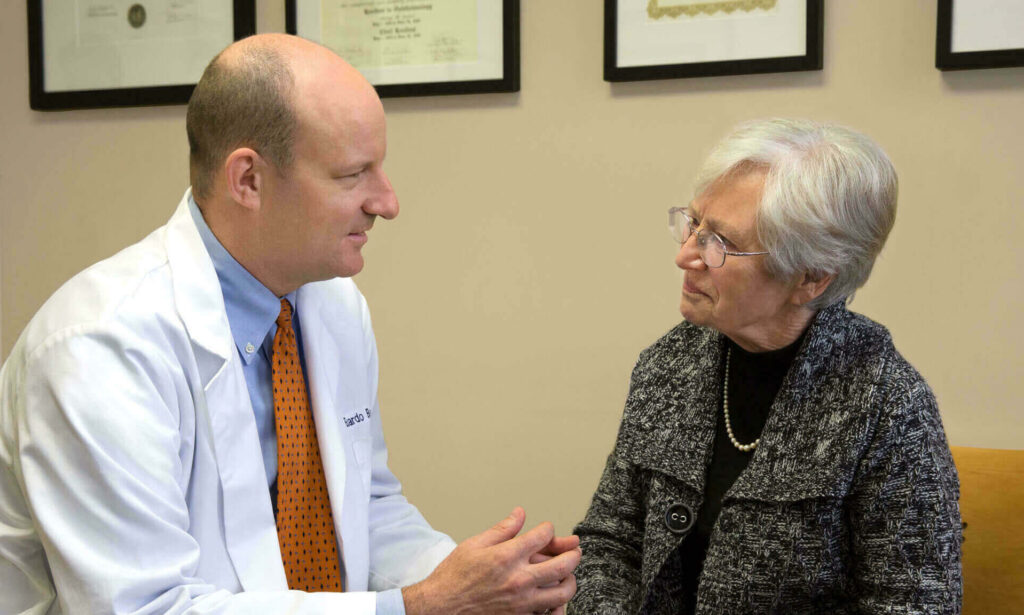 Eduardo Besser, MD | Ophthalmologist LA & Culver City
