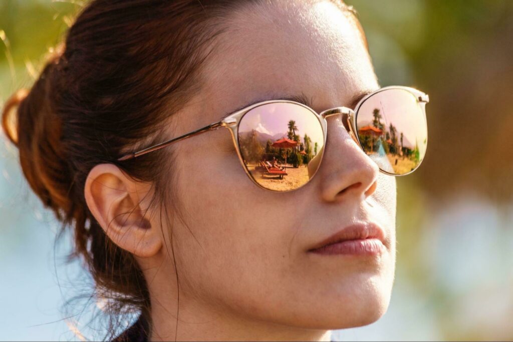 How To Protect Your Eyes From UV Light Damage | Eduardo Besser, MD